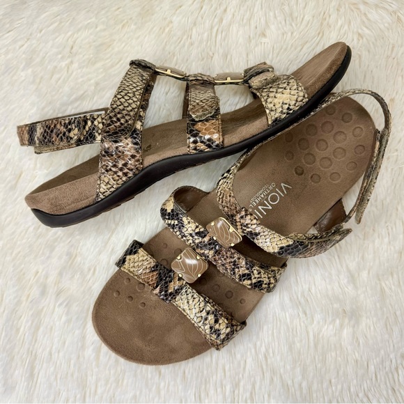 Vionic | Shoes | Vionic Amber Tan Snakeskin Comfort Sandals Beige ...